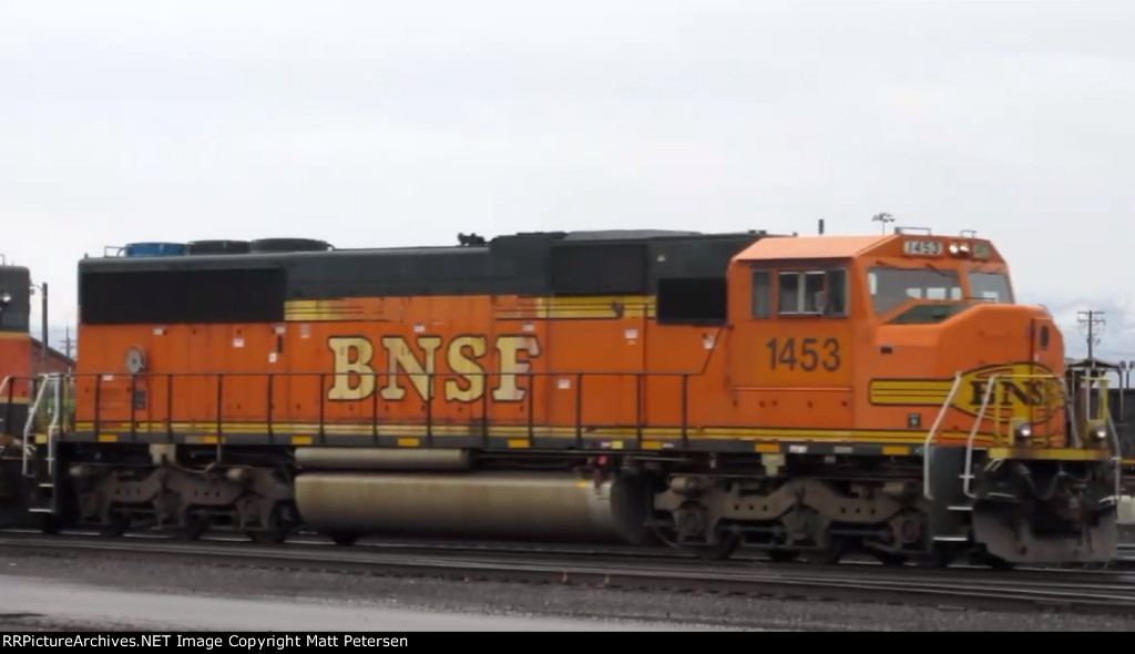 BNSF 1453